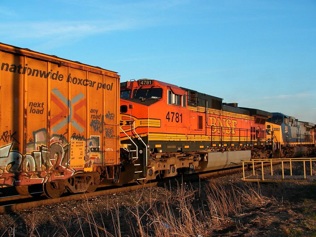 BNSF 4781